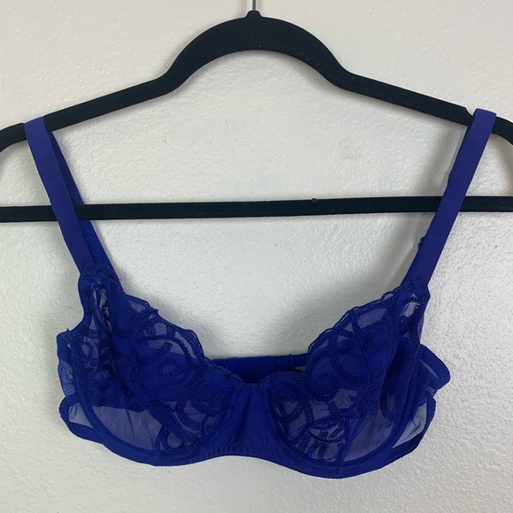 La Perla | Intimates & Sleepwear | La Perla Blue Lace Bra | Poshmark